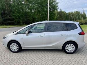 Pelēks Opel Zafira 2014 Kauņa, ar dzinēja tilpumu 1.60 L un nobraukumu 249 tūkst. km par 4690 €, foto 4 vietnē AUTOMOTO.COM.LV