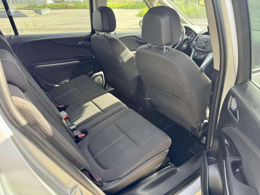 Pelēks Opel Zafira 2014 Kauņa, ar dzinēja tilpumu 1.60 L un nobraukumu 249 tūkst. km par 4690 €, foto 15 vietnē AUTOMOTO.COM.LV