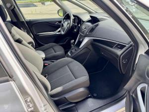 Pelēks Opel Zafira 2014 Kauņa, ar dzinēja tilpumu 1.60 L un nobraukumu 249 tūkst. km par 4690 €, foto 16 vietnē AUTOMOTO.COM.LV