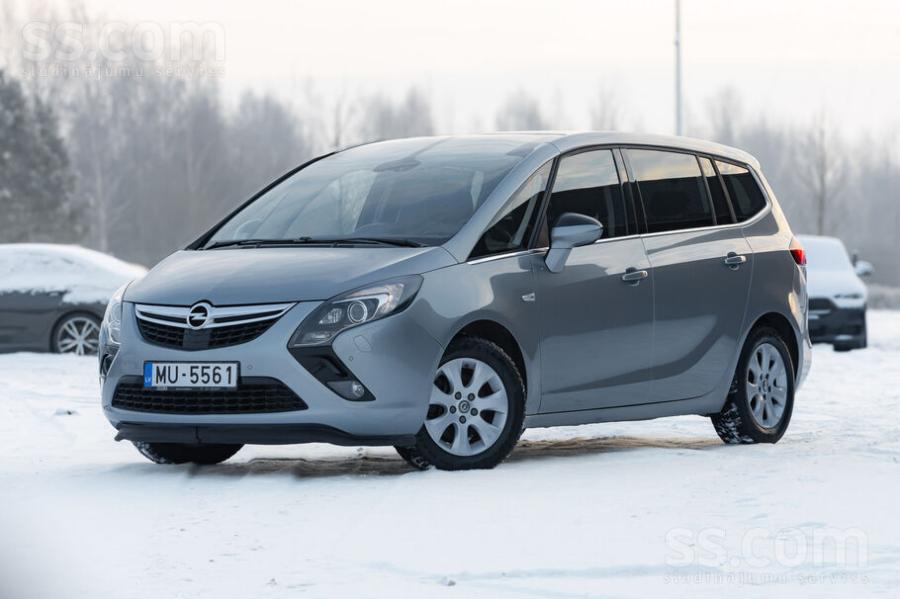 Pelēks Opel Zafira 2015 Jelgava, ar dzinēja tilpumu 1.60 L un nobraukumu 0 tūkst. km par 5450 €, foto 1 vietnē AUTOMOTO.COM.LV
