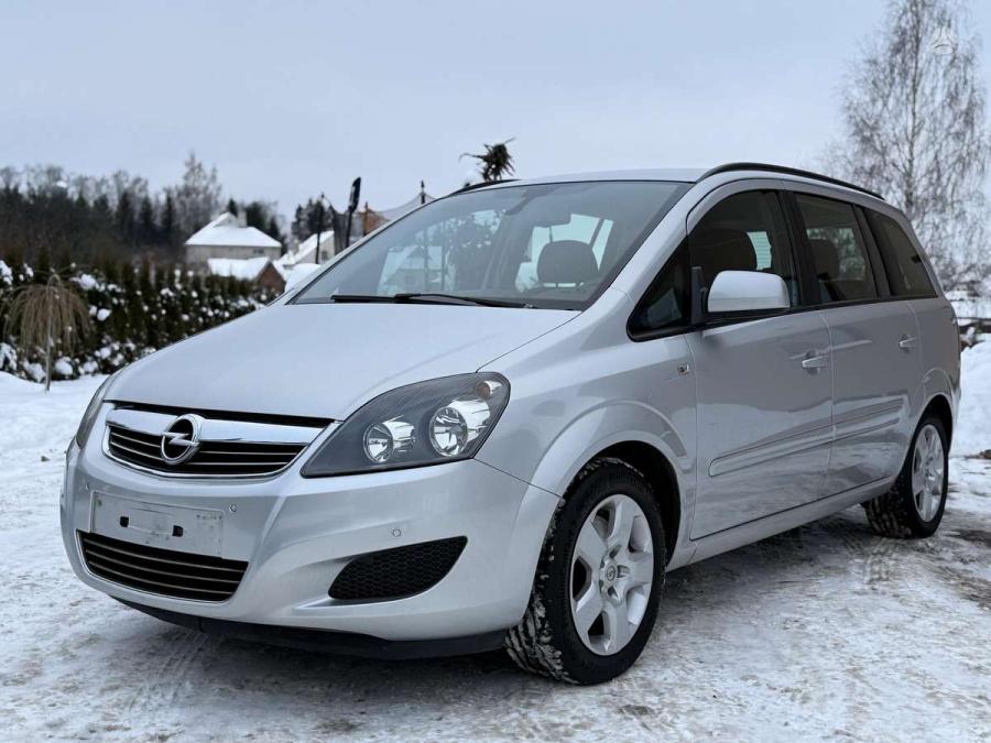 Pelēks Opel Zafira 2015 Utena, ar dzinēja tilpumu 1.70 L un nobraukumu 275 tūkst. km par 3350 €, foto 9 vietnē AUTOMOTO.COM.LV