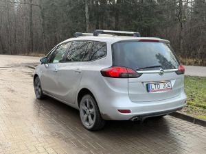 Pelēks Opel Zafira 2015 Kauņa, ar dzinēja tilpumu 1.96 L un nobraukumu 287 tūkst. km par 4500 €, foto 6 vietnē AUTOMOTO.COM.LV