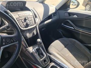 Pelēks Opel Zafira 2015 Cēsis, ar dzinēja tilpumu 2.00 L un nobraukumu 254 tūkst. km par 6550 €, foto 9 vietnē AUTOMOTO.COM.LV