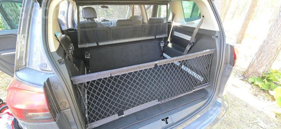 Grey Opel Zafira 2015 in Riga, with an engine capacity of 1.40 L and mileage of 136 thousand km for 7400 €, photo 16 on AUTOMOTO.COM.LV