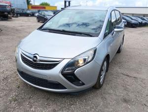 Grey Opel Zafira 2015 in Marijampole, with an engine capacity of 1.36 L and mileage of 220 thousand km for 3800 €, photo  on AUTOMOTO.COM.LV