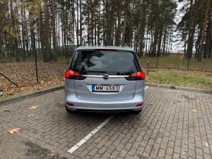 Grey Opel Zafira 2015 in Riga, with an engine capacity of 1.60 L and mileage of 201 thousand km for 5700 €, photo 7 on AUTOMOTO.COM.LV