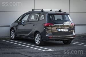 Pelēks Opel Zafira 2015 Rīga, ar dzinēja tilpumu 2.00 L un nobraukumu 241 tūkst. km par 6490 €, foto 7 vietnē AUTOMOTO.COM.LV