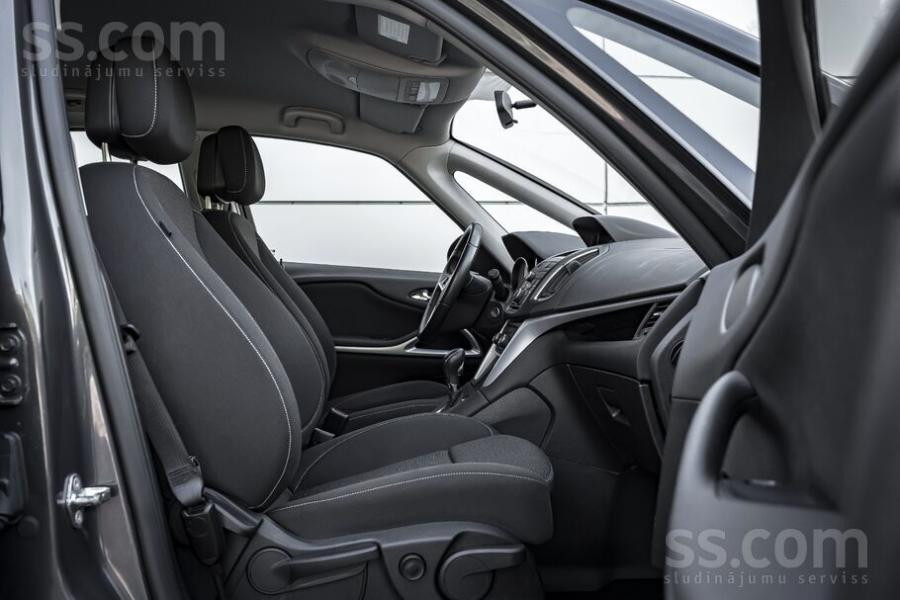 Pelēks Opel Zafira 2015 Rīga, ar dzinēja tilpumu 2.00 L un nobraukumu 241 tūkst. km par 6490 €, foto 10 vietnē AUTOMOTO.COM.LV