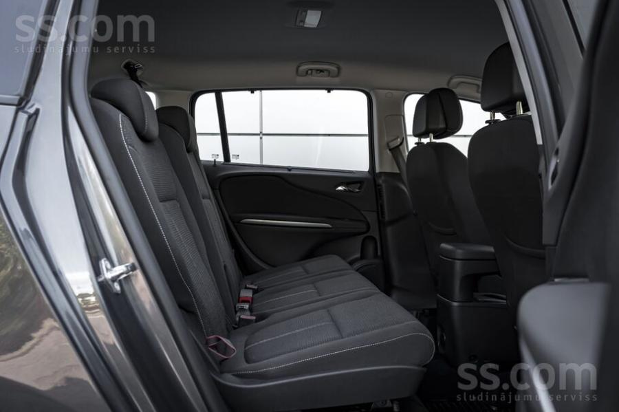 Pelēks Opel Zafira 2015 Rīga, ar dzinēja tilpumu 2.00 L un nobraukumu 241 tūkst. km par 6490 €, foto 13 vietnē AUTOMOTO.COM.LV