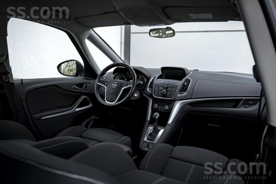 Pelēks Opel Zafira 2015 Rīga, ar dzinēja tilpumu 2.00 L un nobraukumu 241 tūkst. km par 6490 €, foto 14 vietnē AUTOMOTO.COM.LV