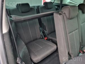 Grey Opel Zafira 2016 in Ogre, with an engine capacity of 1.40 L and mileage of 300 thousand km for 6250 €, photo 12 on AUTOMOTO.COM.LV