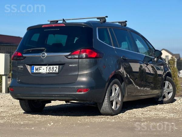 Pelēks Opel Zafira 2016 Jelgava, ar dzinēja tilpumu 1.60 L un nobraukumu 0 tūkst. km par 7800 €, foto 4 vietnē AUTOMOTO.COM.LV