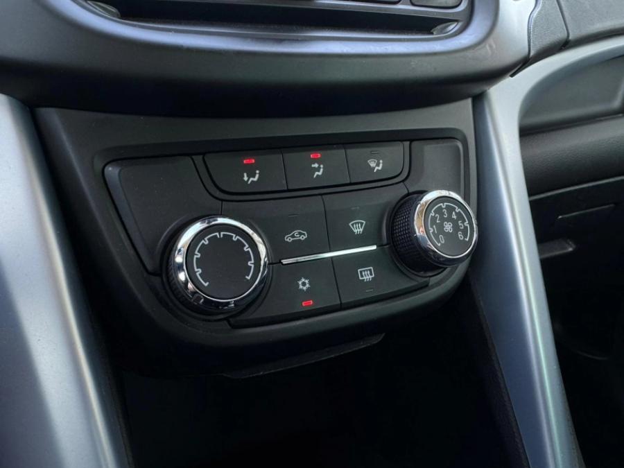 Pelēks Opel Zafira 2016 Rīga, ar dzinēja tilpumu 1.60 L un nobraukumu 202 tūkst. km par 7800 €, foto 6 vietnē AUTOMOTO.COM.LV