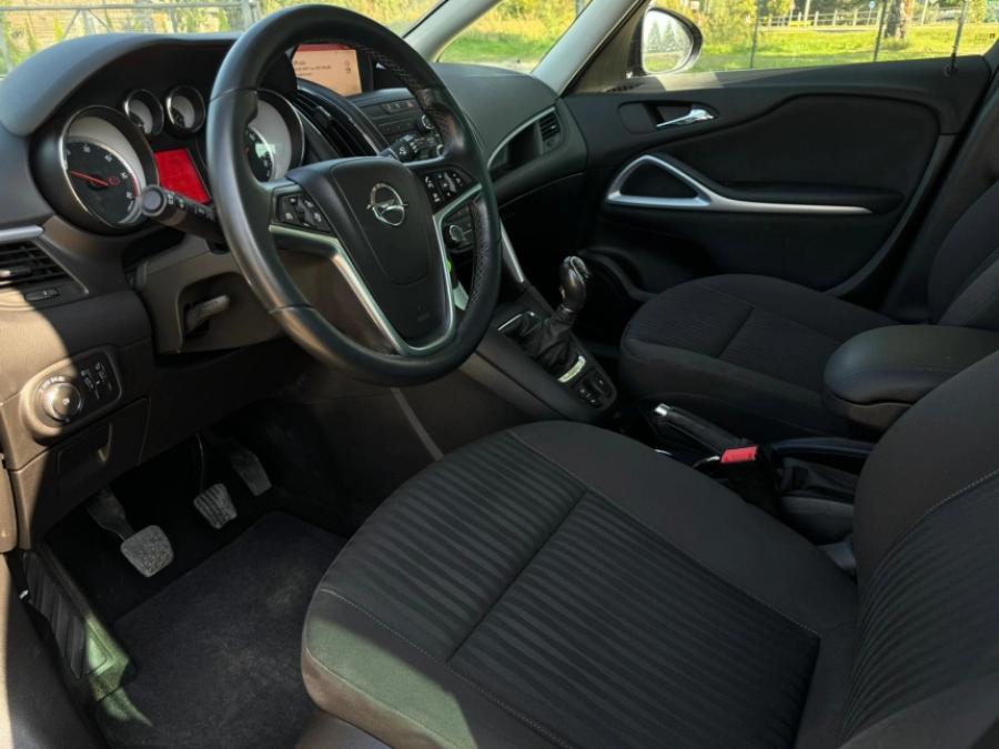 Pelēks Opel Zafira 2016 Rīga, ar dzinēja tilpumu 1.60 L un nobraukumu 202 tūkst. km par 7800 €, foto 23 vietnē AUTOMOTO.COM.LV