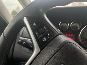 Pelēks Opel Zafira 2016 Rīga, ar dzinēja tilpumu 1.60 L un nobraukumu 202 tūkst. km par 7800 €, foto 30 vietnē AUTOMOTO.COM.LV