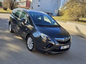 Pelēks Opel Zafira 2016 Jēkabpils, ar dzinēja tilpumu 2.00 L un nobraukumu 276 tūkst. km par 7490 €, foto 6 vietnē AUTOMOTO.COM.LV