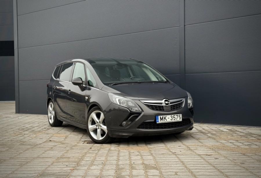 Pelēks Opel Zafira 2016 Rīga, ar dzinēja tilpumu 2.00 L un nobraukumu 196 tūkst. km par 8795 €, foto 5 vietnē AUTOMOTO.COM.LV