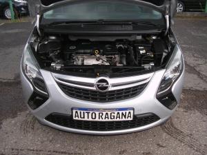 Grey Opel Zafira 2016 in Sigulda, with an engine capacity of 1.60 L and mileage of 197 thousand km for 6350 €, photo 30 on AUTOMOTO.COM.LV