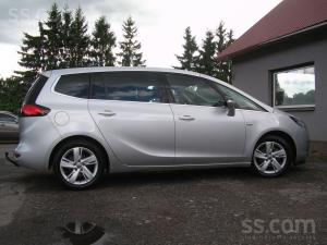 Grey Opel Zafira 2016 in Riga, with an engine capacity of 1.60 L and mileage of 0 thousand km for 6350 €, photo 4 on AUTOMOTO.COM.LV