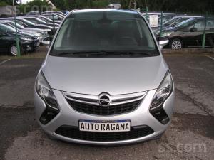 Grey Opel Zafira 2016 in Riga, with an engine capacity of 1.60 L and mileage of 0 thousand km for 6350 €, photo 6 on AUTOMOTO.COM.LV