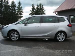 Grey Opel Zafira 2016 in Riga, with an engine capacity of 1.60 L and mileage of 0 thousand km for 6350 €, photo 9 on AUTOMOTO.COM.LV
