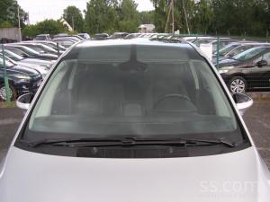 Grey Opel Zafira 2016 in Riga, with an engine capacity of 1.60 L and mileage of 0 thousand km for 6350 €, photo 13 on AUTOMOTO.COM.LV