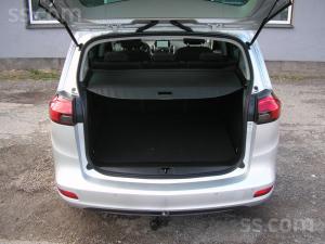 Grey Opel Zafira 2016 in Riga, with an engine capacity of 1.60 L and mileage of 0 thousand km for 6350 €, photo 22 on AUTOMOTO.COM.LV