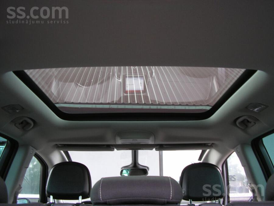 Grey Opel Zafira 2016 in Riga, with an engine capacity of 1.60 L and mileage of 0 thousand km for 6350 €, photo 23 on AUTOMOTO.COM.LV