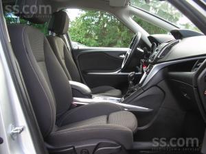 Grey Opel Zafira 2016 in Riga, with an engine capacity of 1.60 L and mileage of 0 thousand km for 6350 €, photo 26 on AUTOMOTO.COM.LV