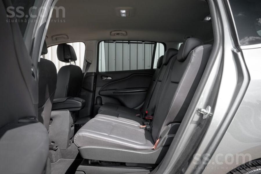 Pelēks Opel Zafira 2016 Talsi, ar dzinēja tilpumu 2.00 L un nobraukumu 207 tūkst. km par 10950 €, foto 12 vietnē AUTOMOTO.COM.LV