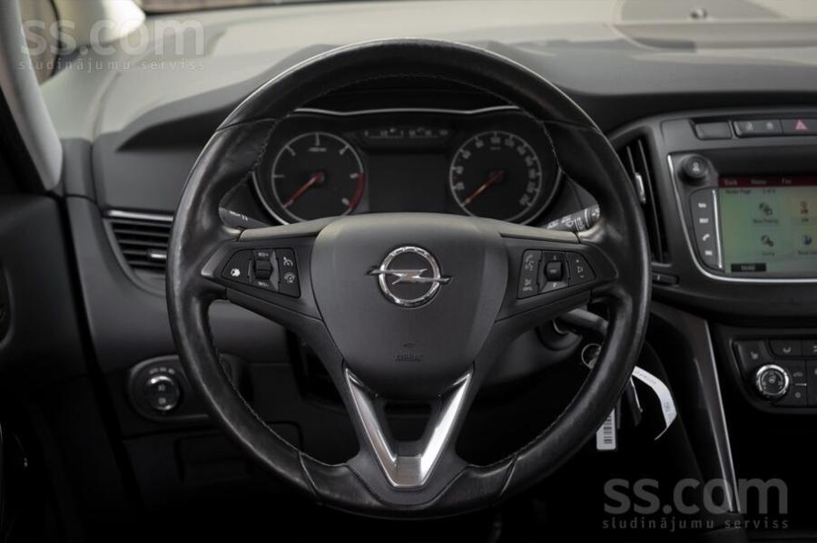 Pelēks Opel Zafira 2016 Talsi, ar dzinēja tilpumu 2.00 L un nobraukumu 207 tūkst. km par 10950 €, foto 22 vietnē AUTOMOTO.COM.LV