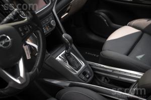 Pelēks Opel Zafira 2016 Talsi, ar dzinēja tilpumu 2.00 L un nobraukumu 207 tūkst. km par 10950 €, foto 28 vietnē AUTOMOTO.COM.LV