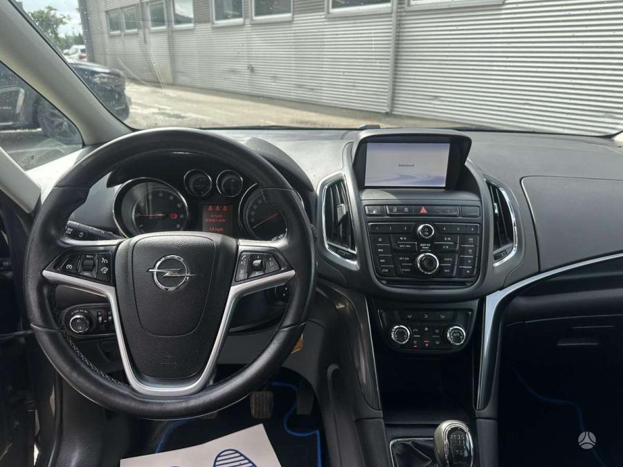 Pelēks Opel Zafira 2016 Šauļi, ar dzinēja tilpumu 1.60 L un nobraukumu 195 tūkst. km par 5100 €, foto 16 vietnē AUTOMOTO.COM.LV