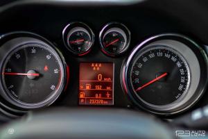 Pelēks Opel Zafira 2016 Kretinga, ar dzinēja tilpumu 2.00 L un nobraukumu 237 tūkst. km par 7950 €, foto 24 vietnē AUTOMOTO.COM.LV