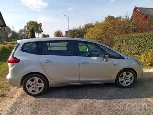 Pelēks Opel Zafira 2016 Alūksne, ar dzinēja tilpumu 2.00 L un nobraukumu 229 tūkst. km par 6300 €, foto 3 vietnē AUTOMOTO.COM.LV