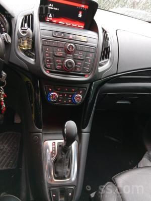 Pelēks Opel Zafira 2016 Alūksne, ar dzinēja tilpumu 2.00 L un nobraukumu 229 tūkst. km par 6300 €, foto 10 vietnē AUTOMOTO.COM.LV