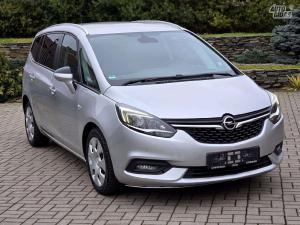 Grey Opel Zafira 2017 in Vilnius, with an engine capacity of 2.00 L and mileage of 244 thousand km for 8200 €, photo  on AUTOMOTO.COM.LV