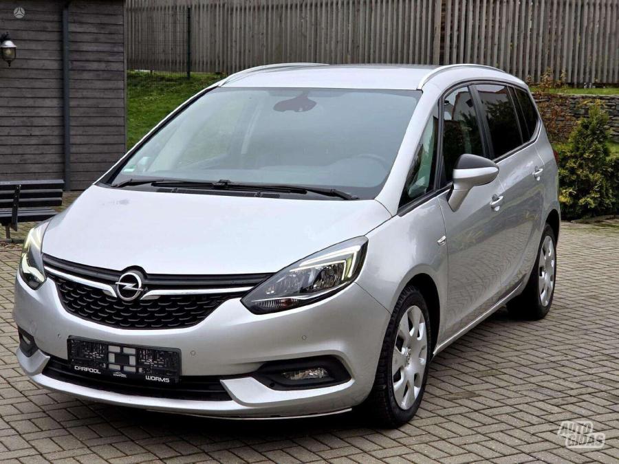 Grey Opel Zafira 2017 in Vilnius, with an engine capacity of 2.00 L and mileage of 244 thousand km for 8200 €, photo 16 on AUTOMOTO.COM.LV