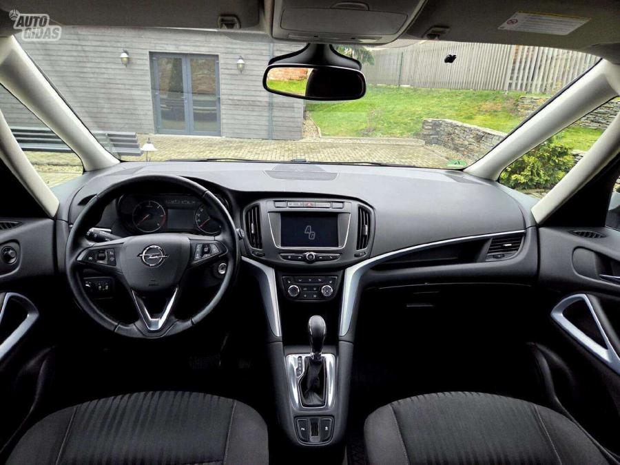 Grey Opel Zafira 2017 in Vilnius, with an engine capacity of 2.00 L and mileage of 244 thousand km for 8200 €, photo 18 on AUTOMOTO.COM.LV