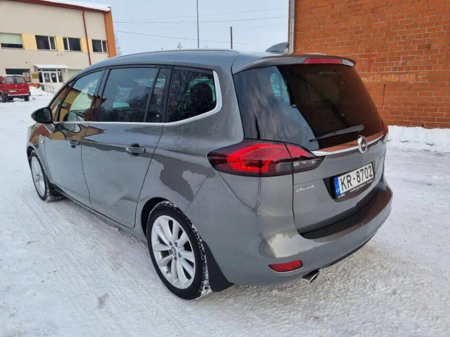 Pelēks Opel Zafira 2017 Jēkabpils, ar dzinēja tilpumu 2.00 L un nobraukumu 202 tūkst. km par 11900 €, foto 10 vietnē AUTOMOTO.COM.LV