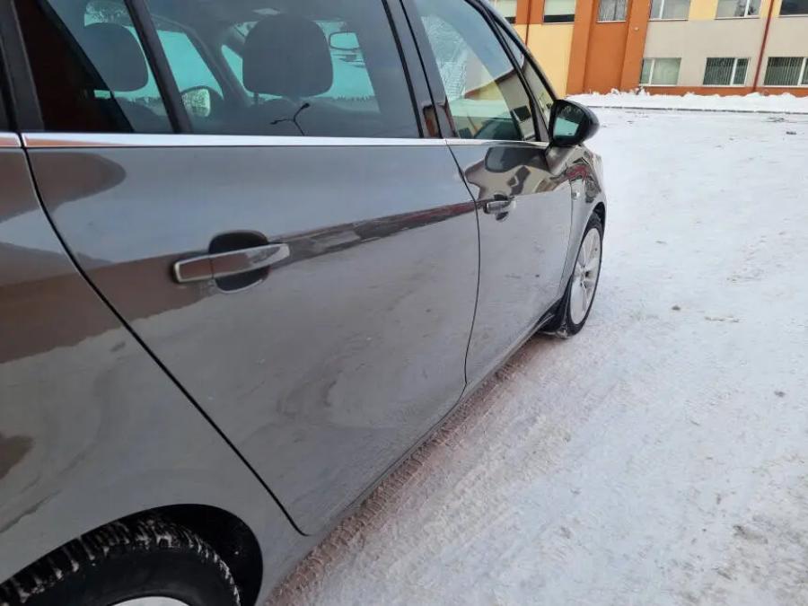 Pelēks Opel Zafira 2017 Jēkabpils, ar dzinēja tilpumu 2.00 L un nobraukumu 202 tūkst. km par 11900 €, foto 14 vietnē AUTOMOTO.COM.LV