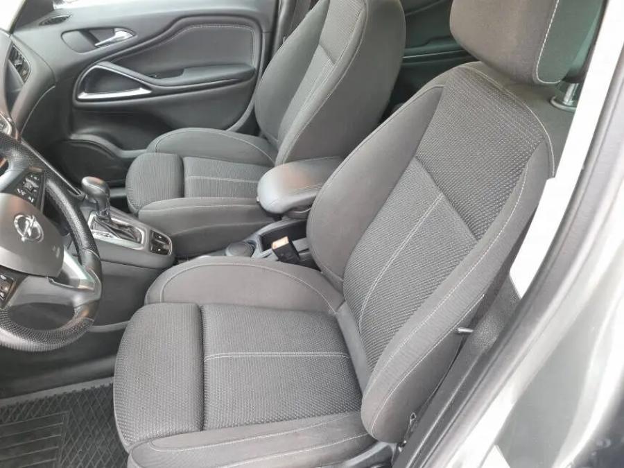 Pelēks Opel Zafira 2017 Jēkabpils, ar dzinēja tilpumu 2.00 L un nobraukumu 202 tūkst. km par 11900 €, foto 17 vietnē AUTOMOTO.COM.LV