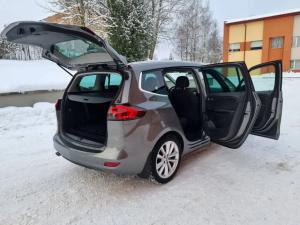 Pelēks Opel Zafira 2017 Jēkabpils, ar dzinēja tilpumu 2.00 L un nobraukumu 202 tūkst. km par 11900 €, foto 25 vietnē AUTOMOTO.COM.LV