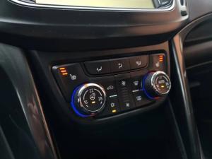 Pelēks Opel Zafira 2017 Jēkabpils, ar dzinēja tilpumu 2.00 L un nobraukumu 202 tūkst. km par 11900 €, foto 26 vietnē AUTOMOTO.COM.LV