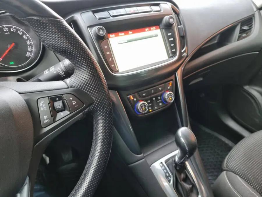 Pelēks Opel Zafira 2017 Jēkabpils, ar dzinēja tilpumu 2.00 L un nobraukumu 202 tūkst. km par 11900 €, foto 27 vietnē AUTOMOTO.COM.LV