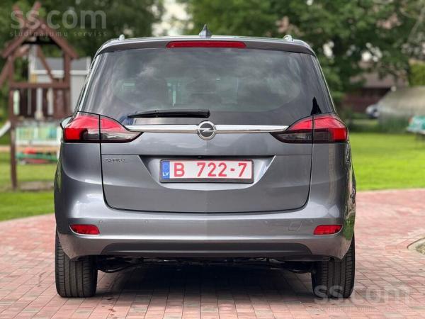 Pelēks Opel Zafira 2017 Jelgava, ar dzinēja tilpumu 1.60 L un nobraukumu 155 tūkst. km par 8500 €, foto 4 vietnē AUTOMOTO.COM.LV
