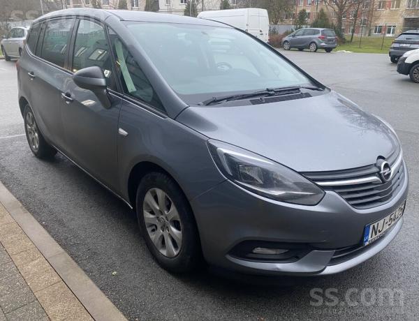 Pelēks Opel Zafira 2018 Rīga, ar dzinēja tilpumu 1.60 L un nobraukumu 229 tūkst. km par 7550 €, foto 4 vietnē AUTOMOTO.COM.LV