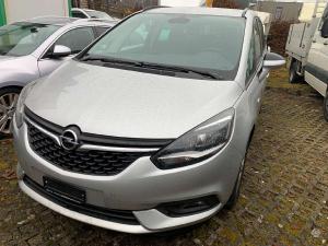 Grey Opel Zafira 2018 in Vilnius, with an engine capacity of 1.36 L and mileage of 187 thousand km for 6500 €, photo 3 on AUTOMOTO.COM.LV