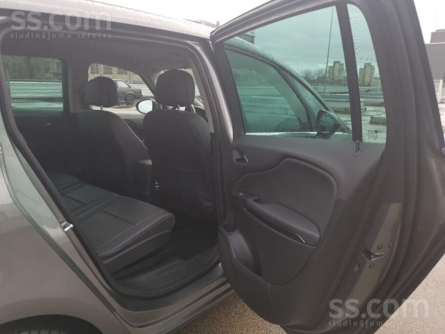 Pelēks Opel Zafira 2018 Rīga, ar dzinēja tilpumu 2.00 L un nobraukumu 92 tūkst. km par 15950 €, foto 17 vietnē AUTOMOTO.COM.LV