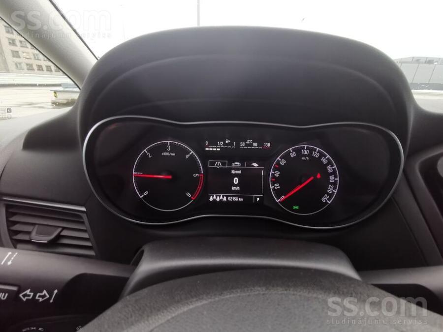 Pelēks Opel Zafira 2018 Rīga, ar dzinēja tilpumu 2.00 L un nobraukumu 92 tūkst. km par 15950 €, foto 23 vietnē AUTOMOTO.COM.LV
